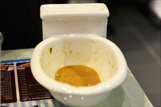 Magic Restroom Cafe: ресторан в туалетном стиле (США) - Terra-Z