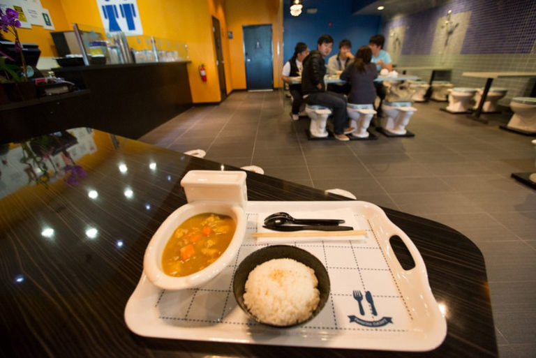 Magic Restroom Cafe: ресторан в туалетном стиле (США) - Terra-Z